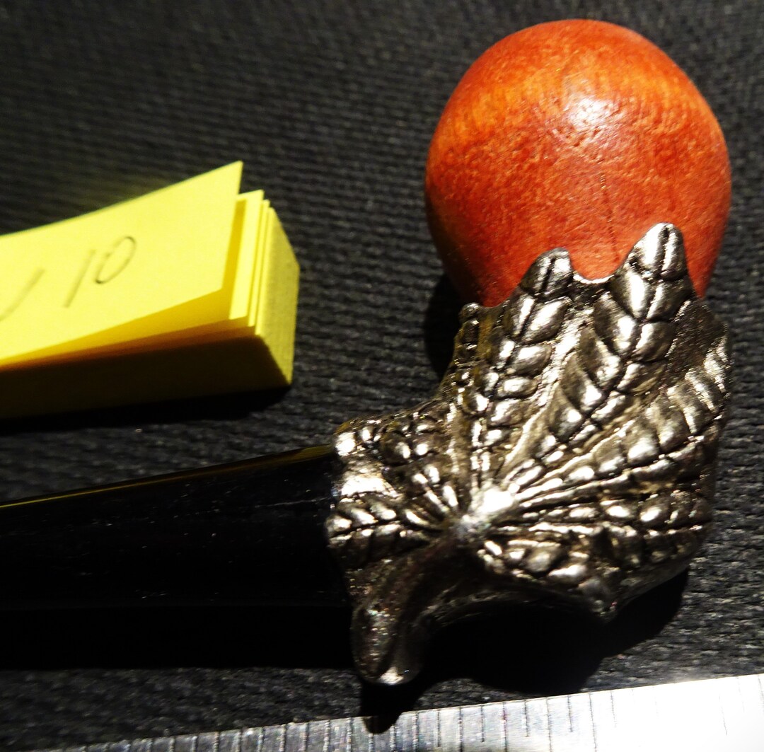 Retro Leaf Design Handmade Beautiful Cast Metal DESIGN Smoking Pipe ...