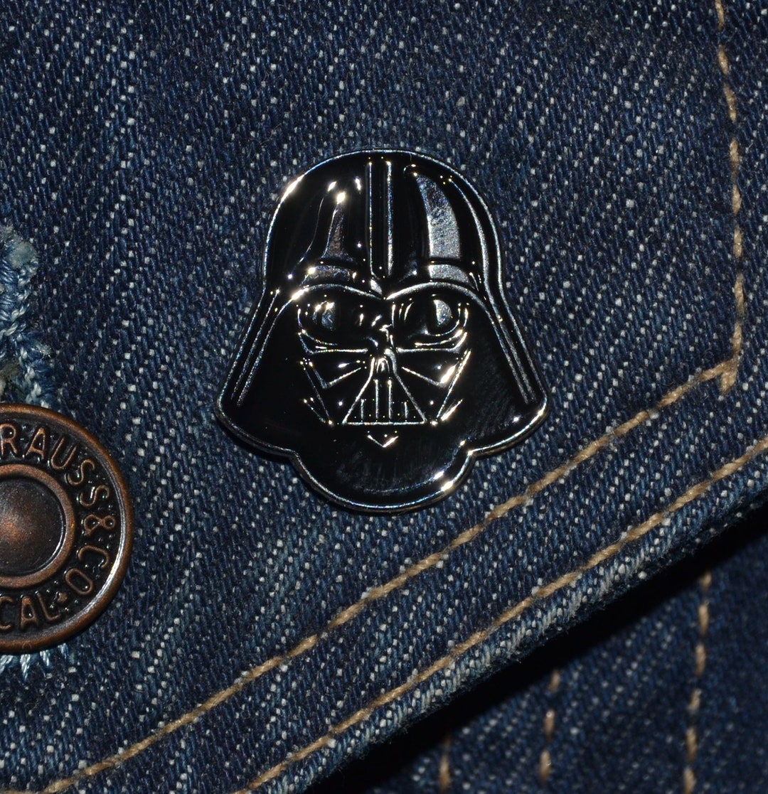 Darth Vader Helmet Style Pin New Design Max Dim 25mm Star Wars Imperial
