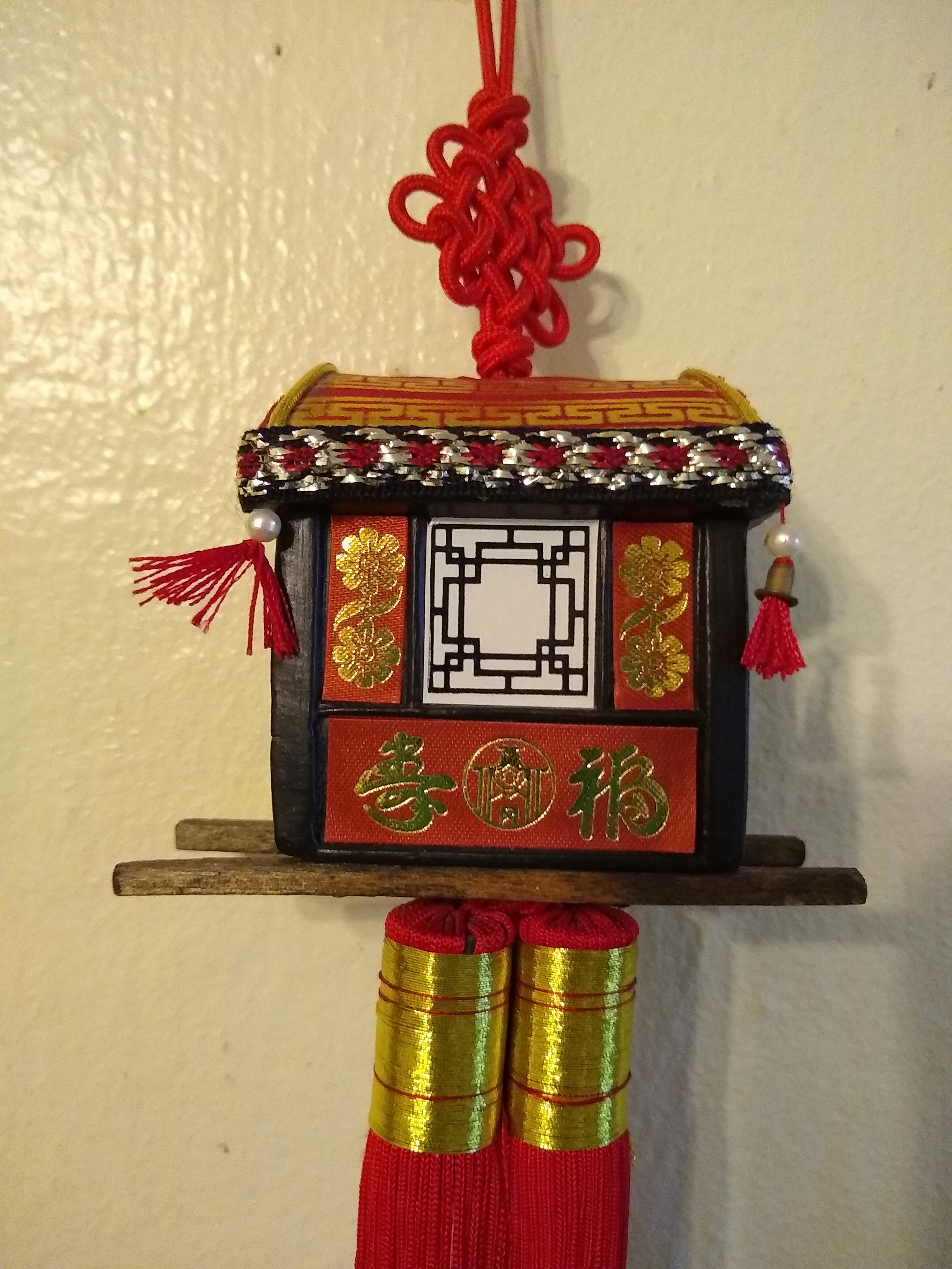 Chinese Wedding Palanquin With Ducks Knot in Red and Gold | Etsy