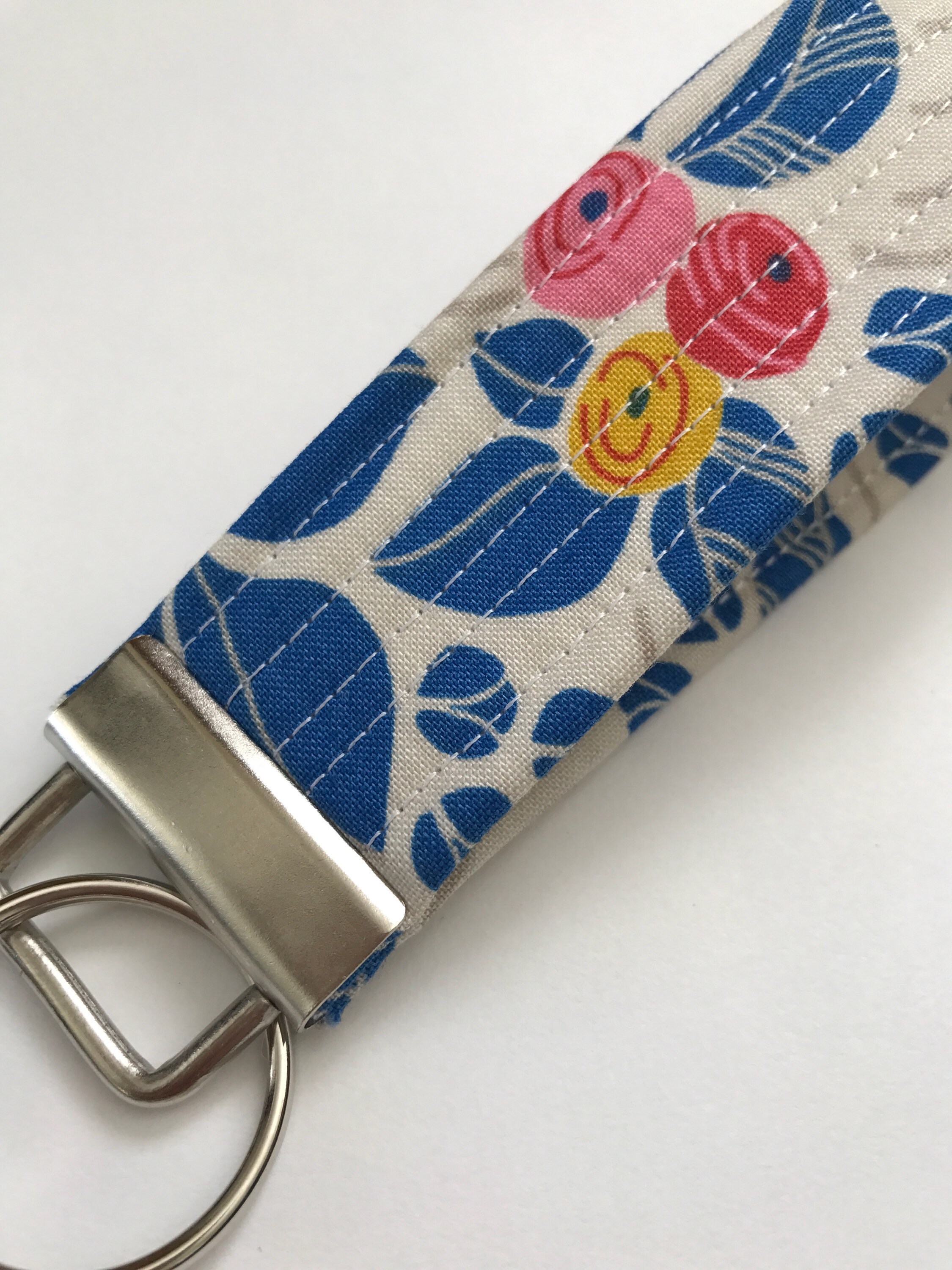 Floral Key Fob Quilted Key Fob Fabric Key Fob Wristlet Key | Etsy
