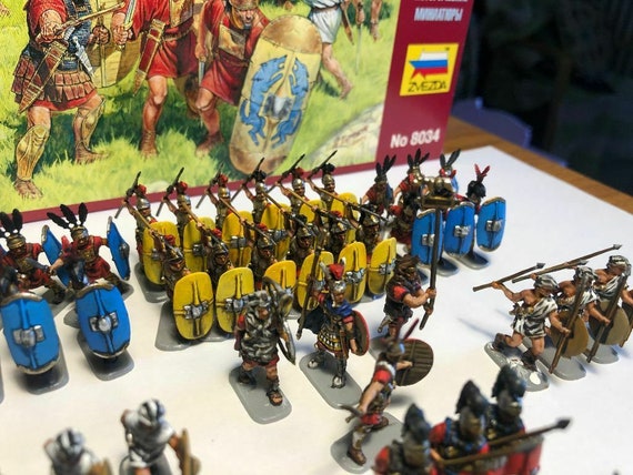 Toys & Hobbies Toy Models & Kits 8034 Republican Rome Infantry Zvezda 1 ...