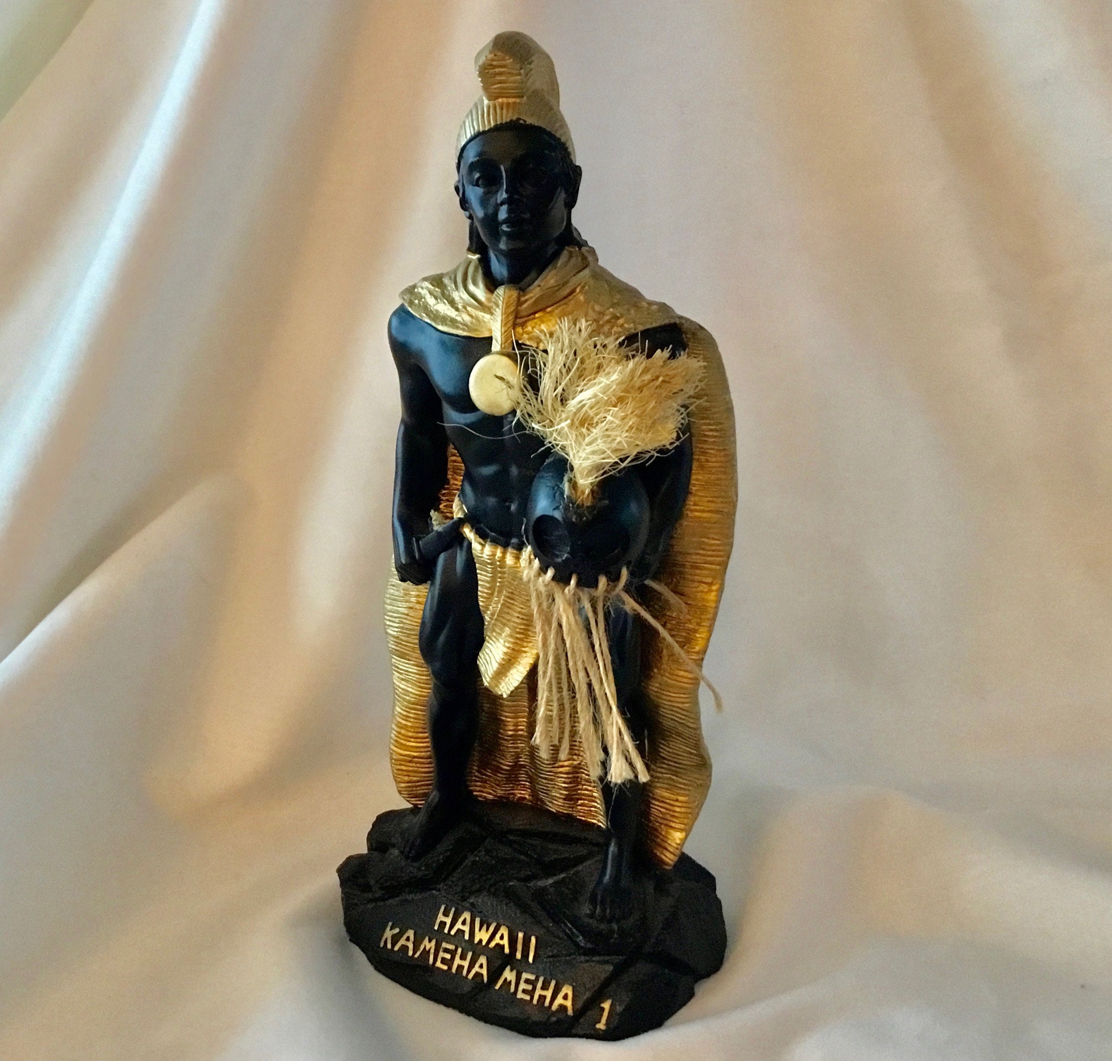 Vintage coco Joe Lava Resin Figurine of King Kamehameha I Made in ...