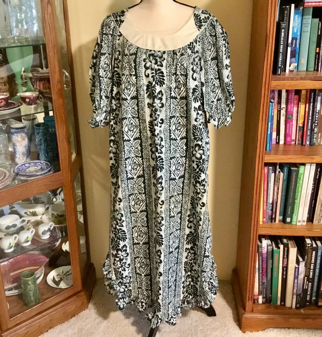 Vintage "hilo Hattie" Aloha Muumuu Dress (size M) - Floral Pattern ...
