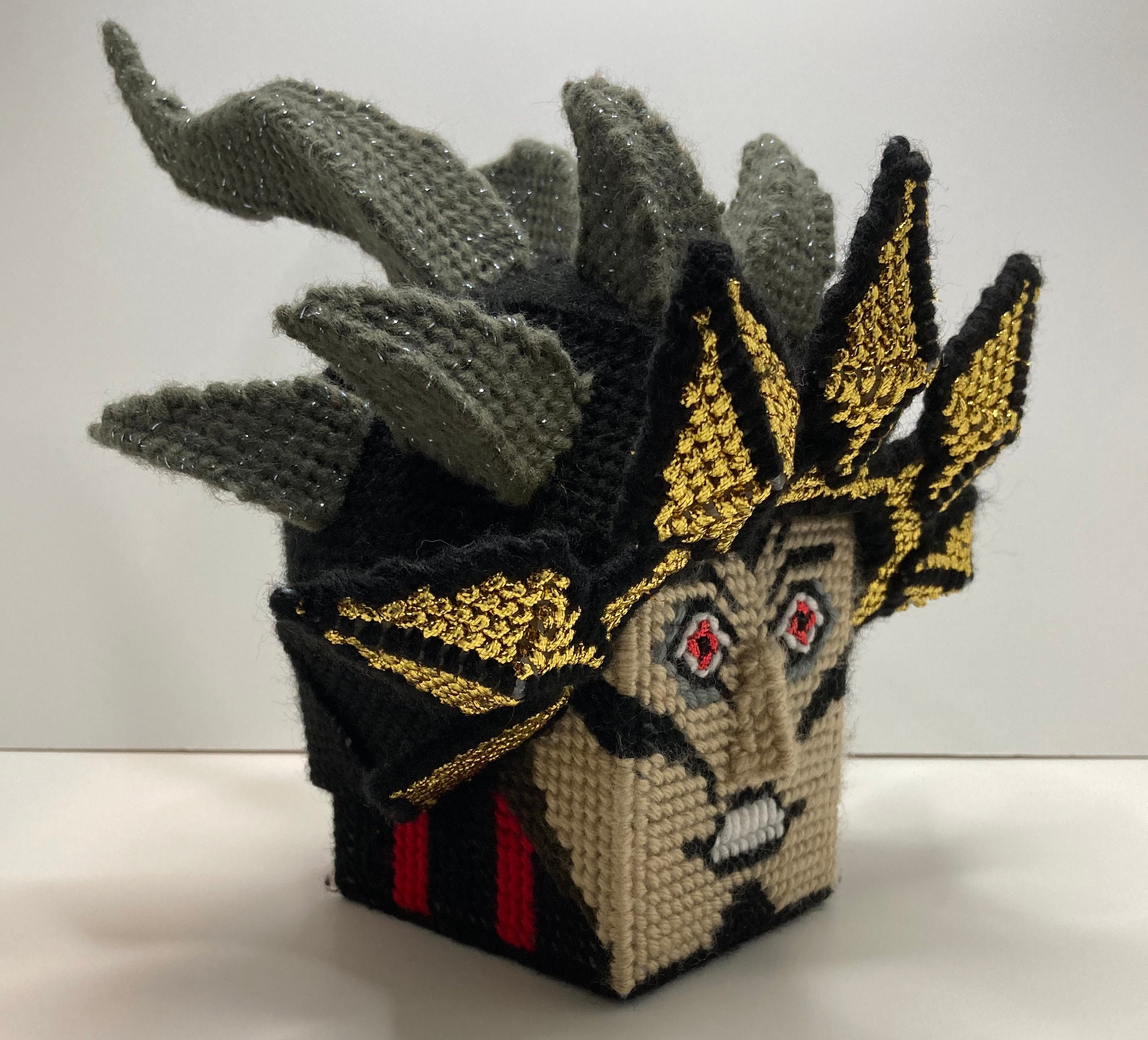 Custom MTG Deck Box With Magnetic Closure - Etsy