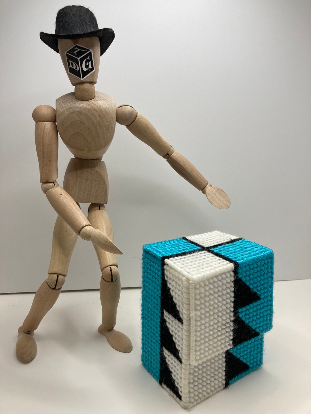 SALE MTG Needlepoint Deck Box With Magnetic Closure, Esper Colors - Etsy