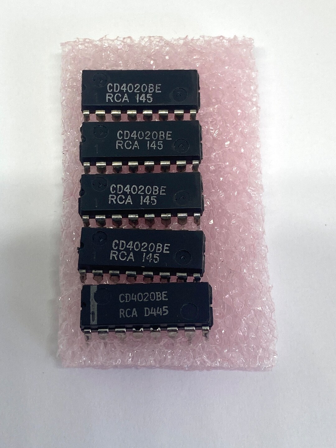 Lot of 5 Pieces RCA CD4020BE Integrated Circuit Vintage 1981 Date Code ...