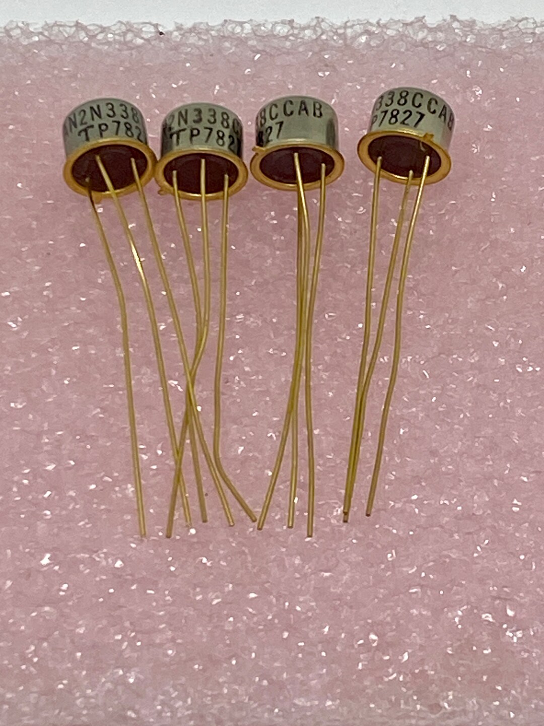 Lot of 4 Transitron 2N338 Transistors Vintage New Old Stock NOS 7827 ...