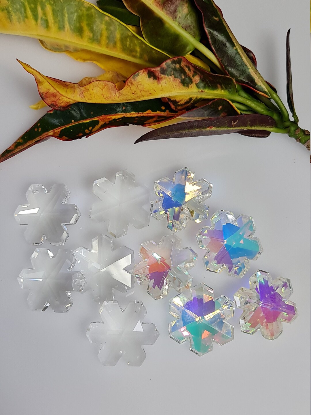 Snowflake Crystal Suncatcher Pendants 30mm. Suncatchers Jewellery ...