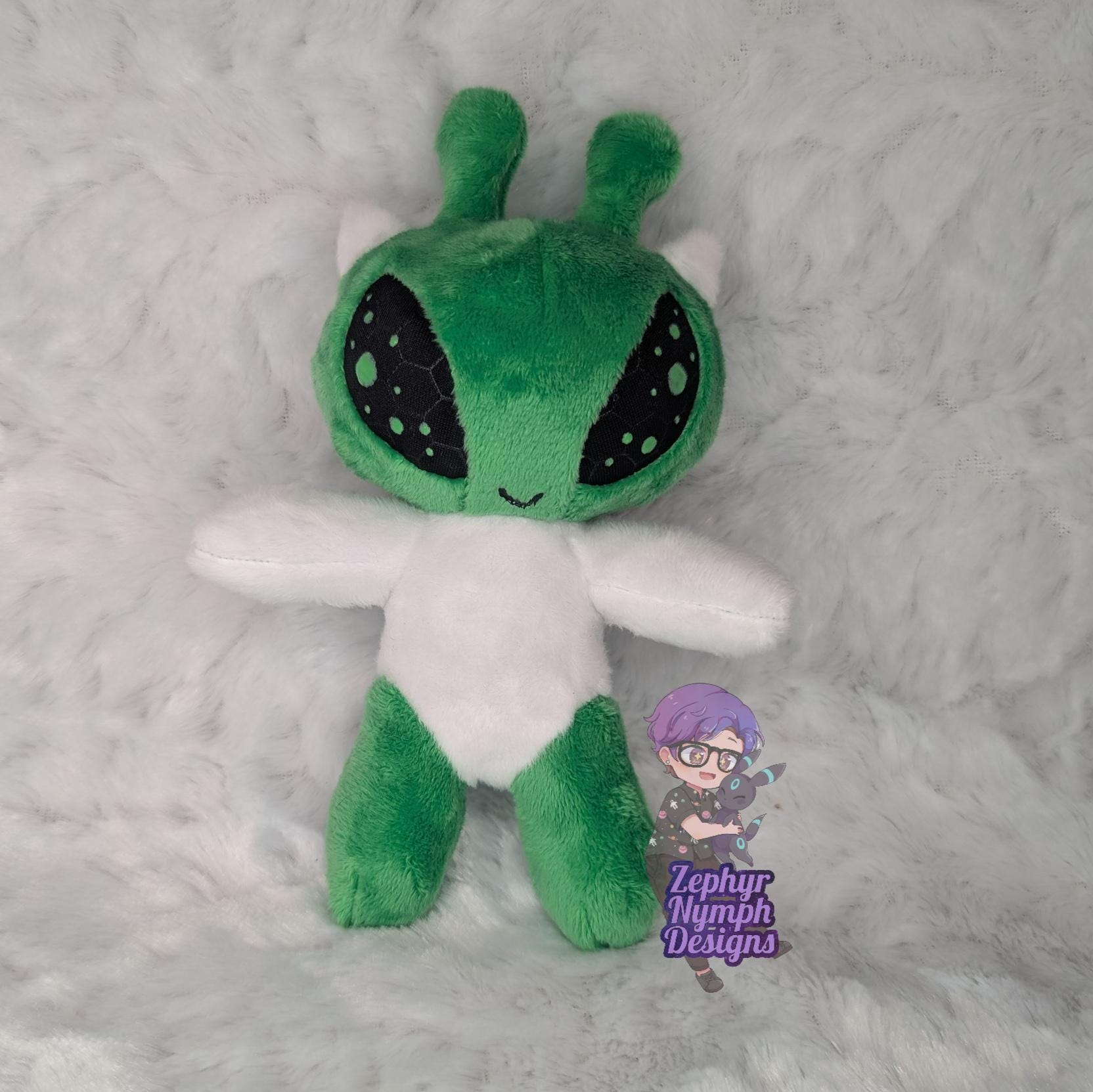 XS Green/white Alien Plush - Etsy