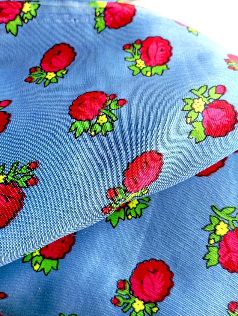 Floral Fabric Roses, Kurdistan Folklore Flower Fabric, Blossom, Floral ...