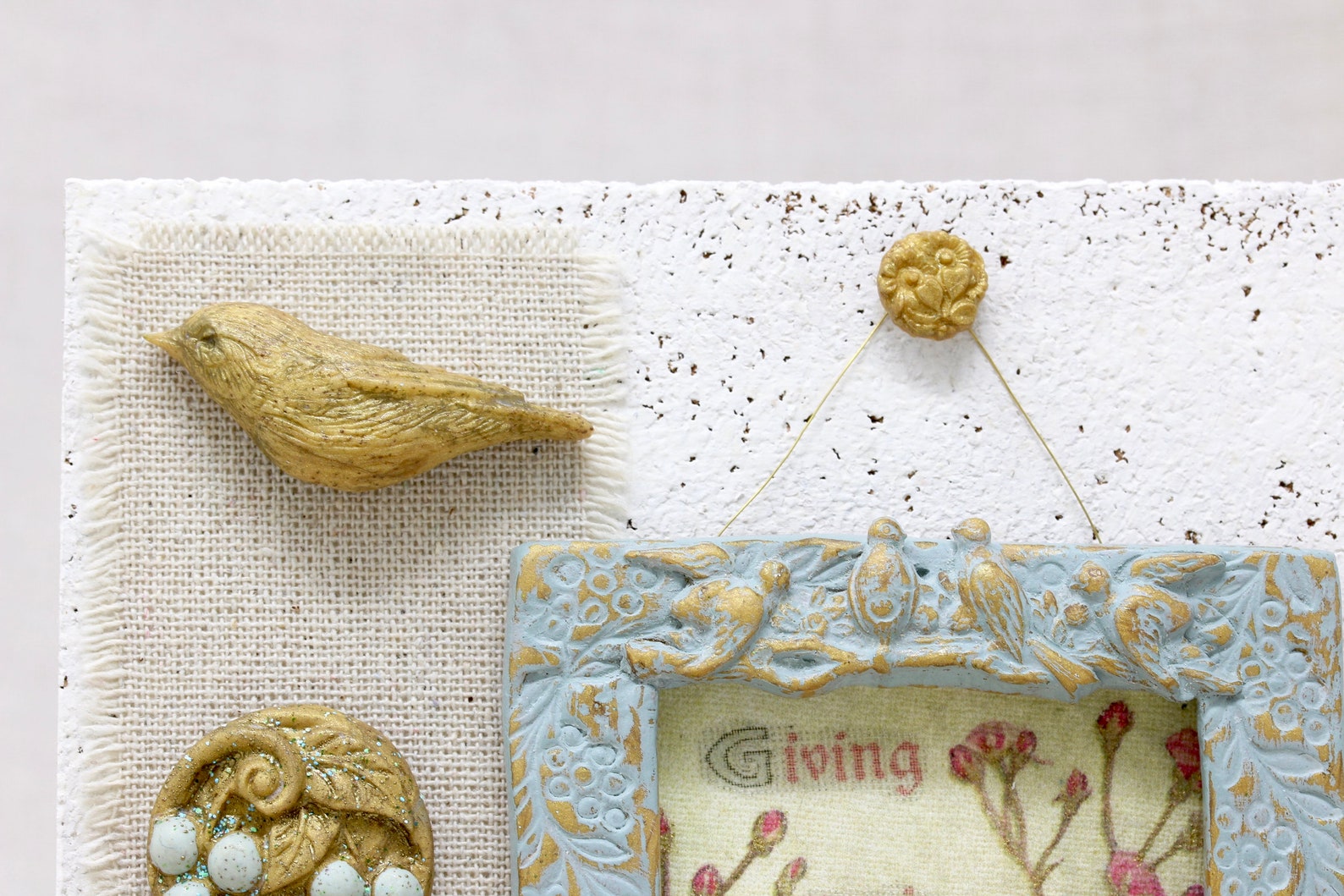 Handmade Mini Bird Frame Vintage Postcard With Bird Pushpins | Etsy