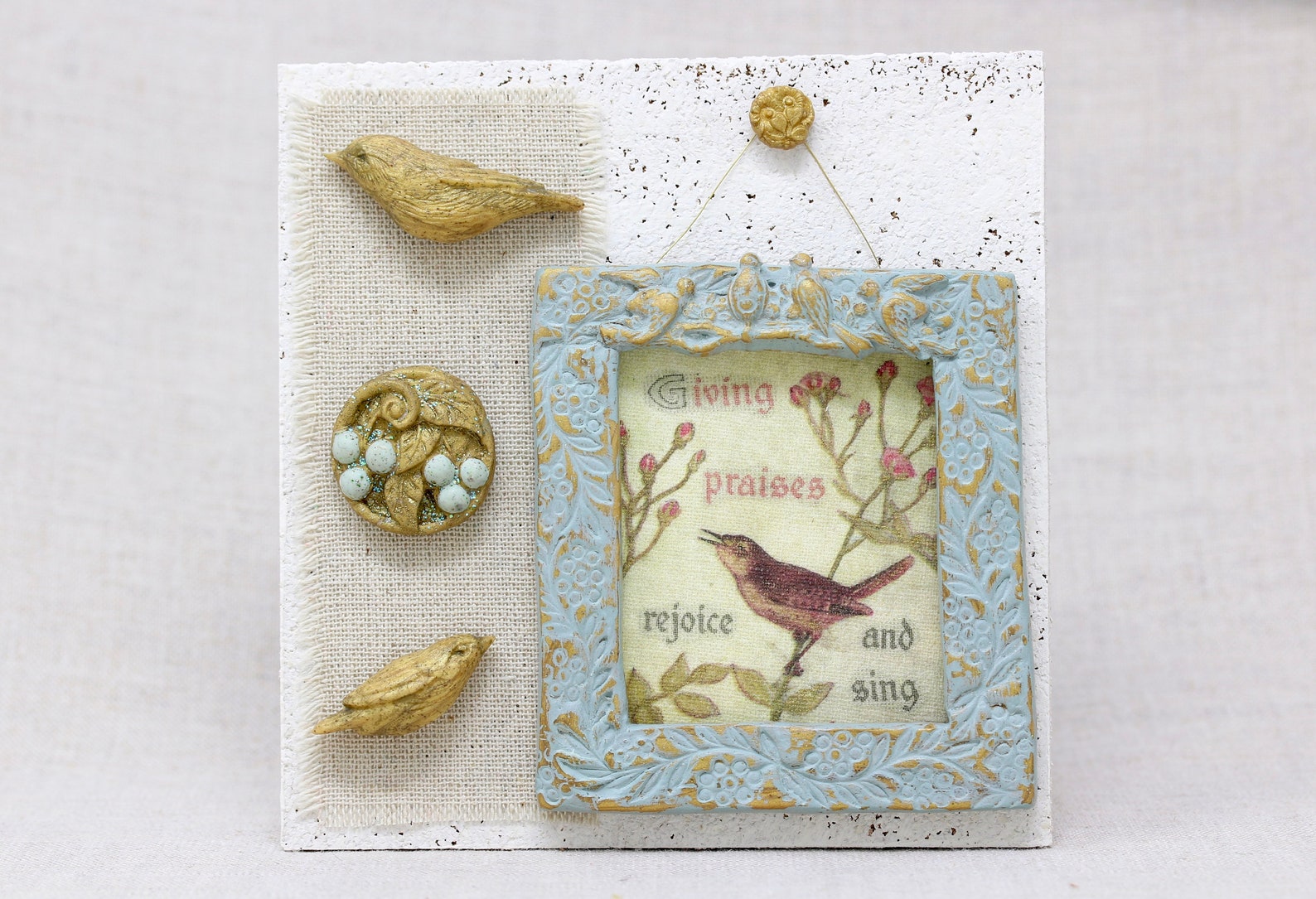 Handmade Mini Bird Frame Vintage Postcard With Bird Pushpins | Etsy