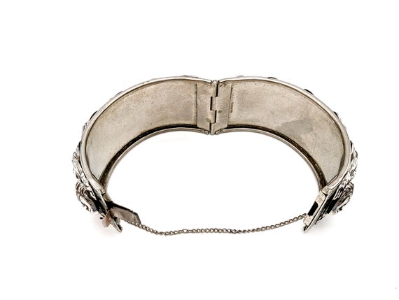Vargas Silver Repousse Asian Warrior Hinged Bangle Br… - Gem