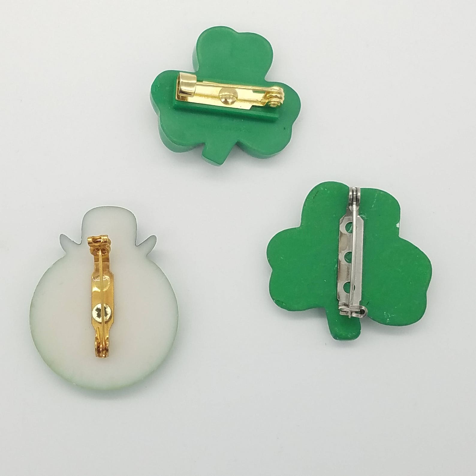 Three Vintage Resin Shamrock Pins St. Patrick's Day - Etsy