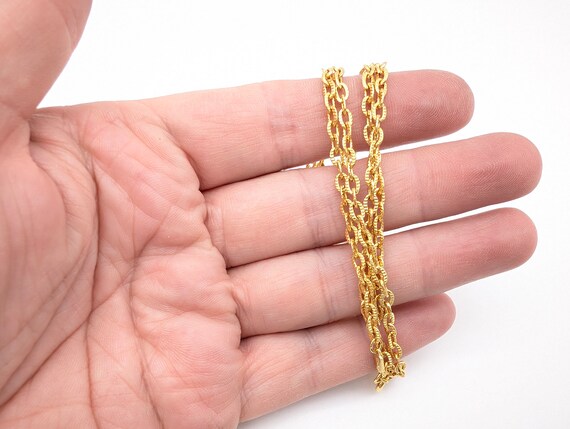 Long Vintage Avon Gold Tone Textured Cable Chain Neck… - Gem