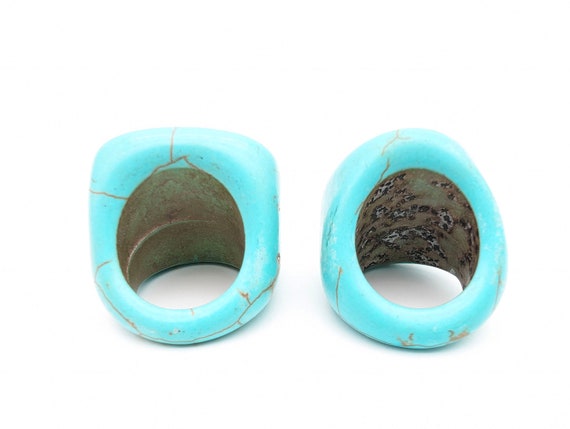 Choice of Carved Turquoise Blue Howlite Chunky Statem… - Gem