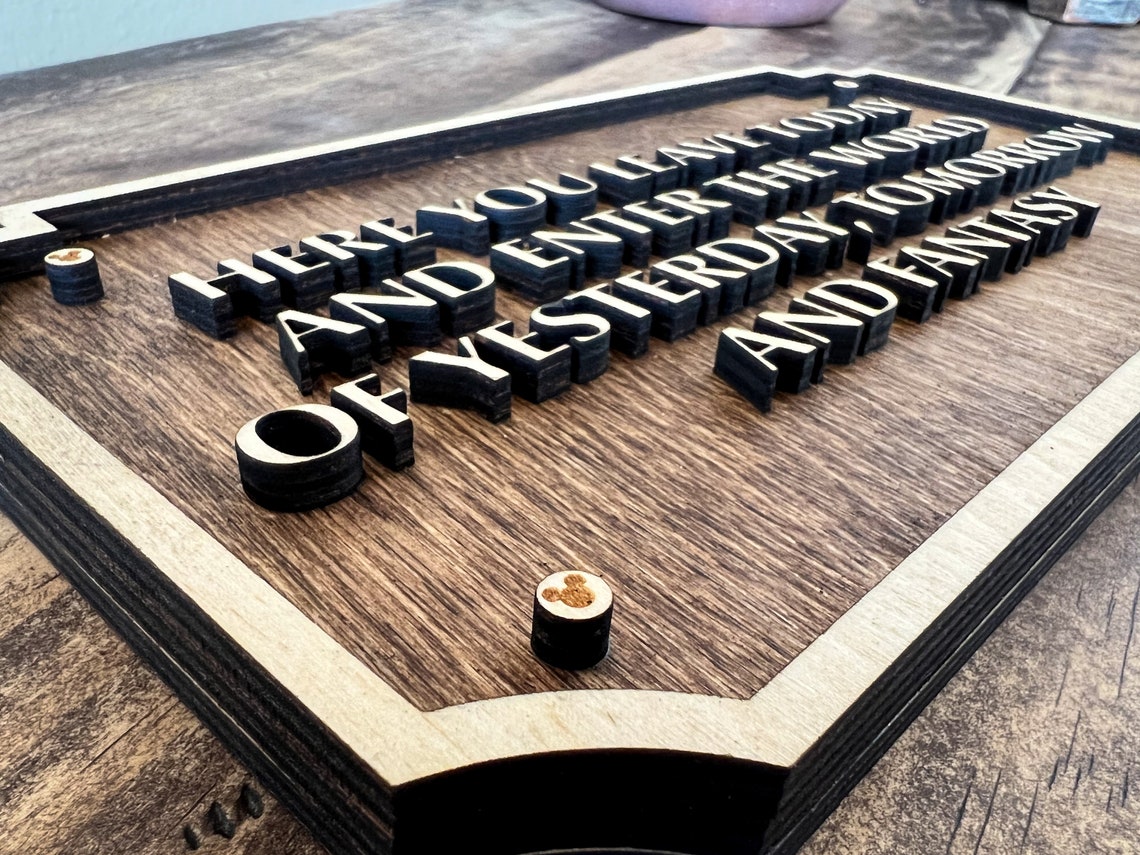 Disneyland Entrance Sign | Disneyworld Entrance Sign | Disney Wall ...
