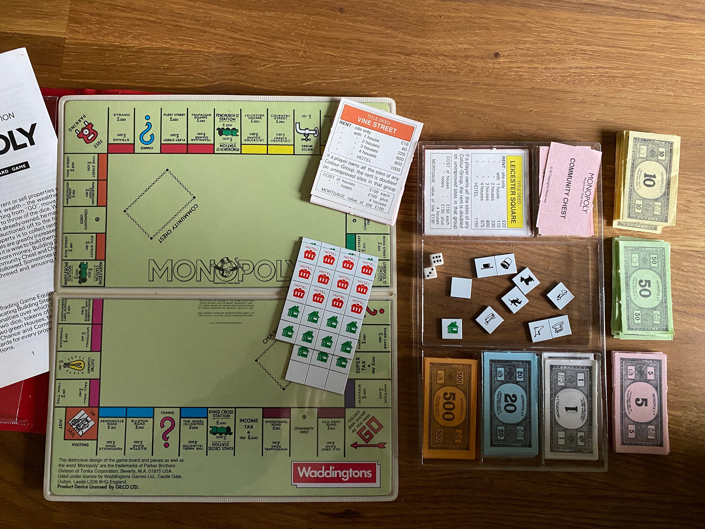 Vintage Magnetic Travel Monopoly Family Board Game Waddingtons Games ...