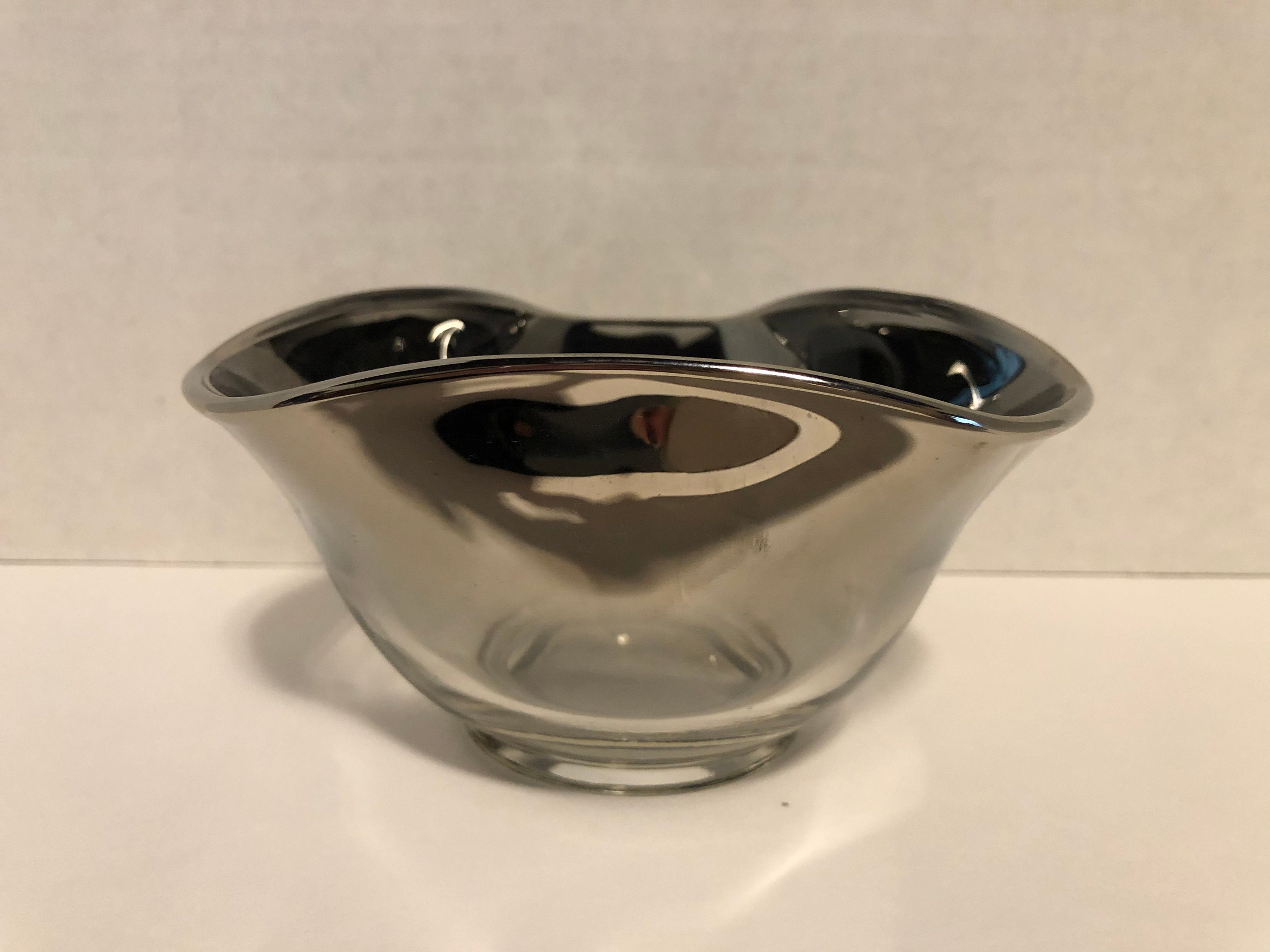 Vitreon Queen's Lusterware Silver Fade Ombre Bowl With Chrome Base - Etsy