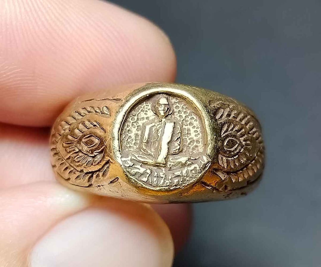 Thai Amulet Bronze Ring, Talisman Ring, Luang Phor Derm, Rich, Protect ...