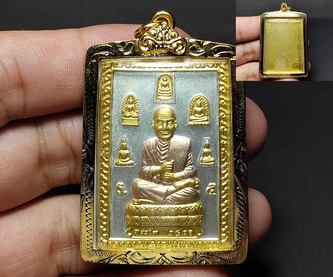 Thai Amulet Pendant, Phra Somdej Toh Meditation Image Surround ...