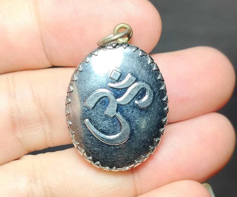 Goddess Gayatri Hindu Locket Pendant, Om Symbol Amulet (free Rope ...
