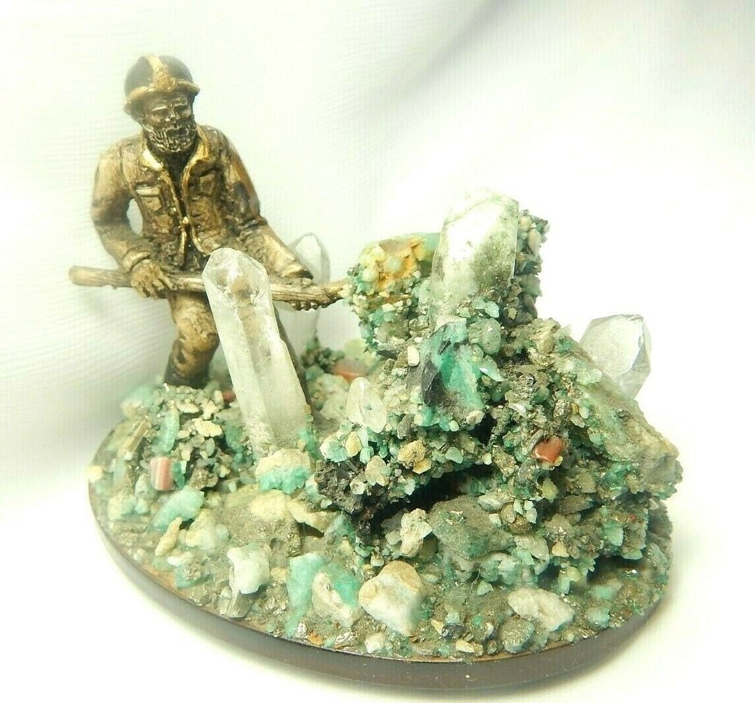Colombian Emerald Miner Natural Rough Mineral Beryl and Quartz 259 Grs ...