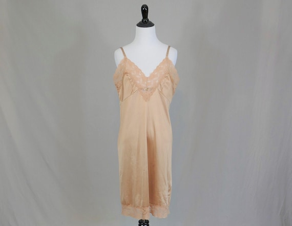 60s 70s Beige Slip - Full Nylon Dress Slip - Vintage … - Gem