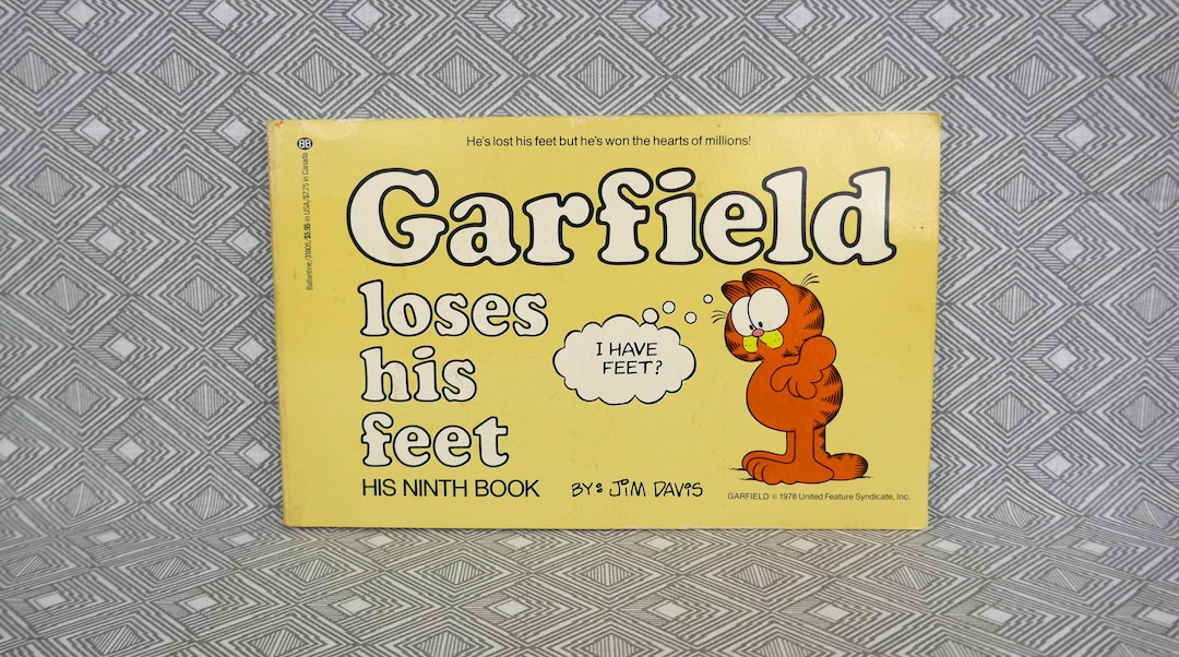 Garfield Loses His Feet (1984) by Jim Davis - His 9th Book - Vintage ...