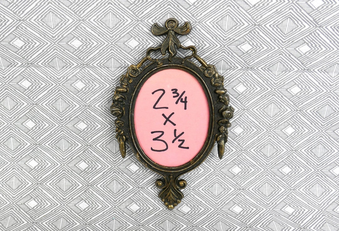 60s Small Ornate Italian Metal Frame Oval Made in Italy Vintage 1960s 6 ...