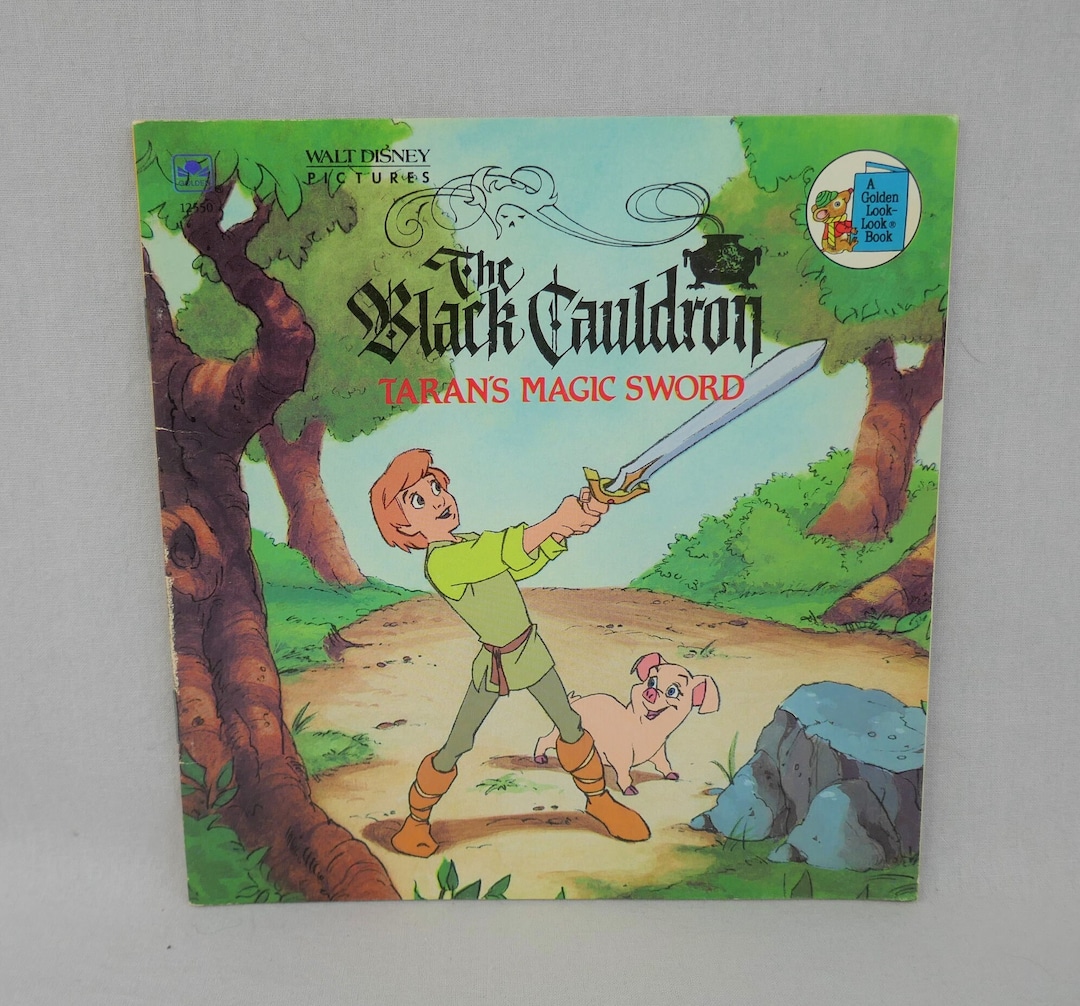 The Black Cauldron: Taran's Magic Sword 1985 Walt Disney Pictures ...