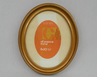 Regal Photo Frame - Etsy