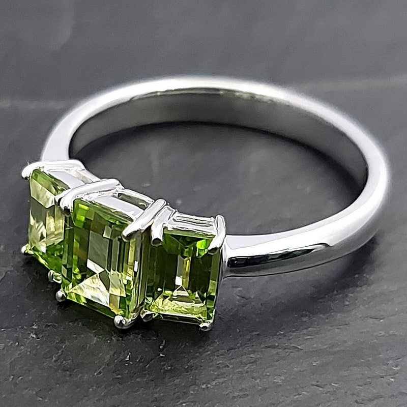 Peridot Ring - Etsy