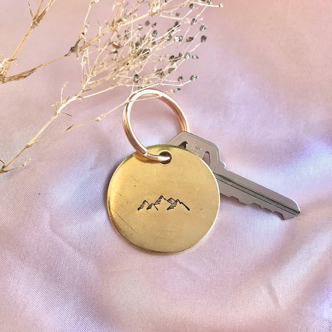 Mountain Keychain the Mountains Are Calling & I Must Go - Etsy