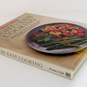 COOKBOOK 1990 Light and Easy Cook Book BETTY CROCKER Vintage - Etsy New ...