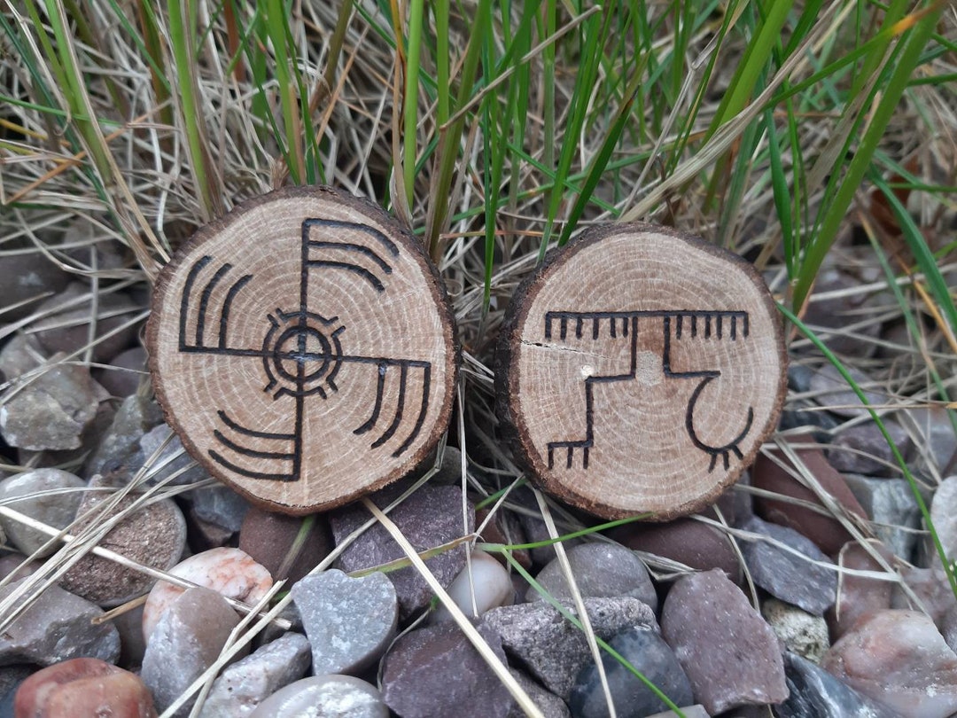 Gapaldur and Ginfaxi Runes for Combat - Etsy
