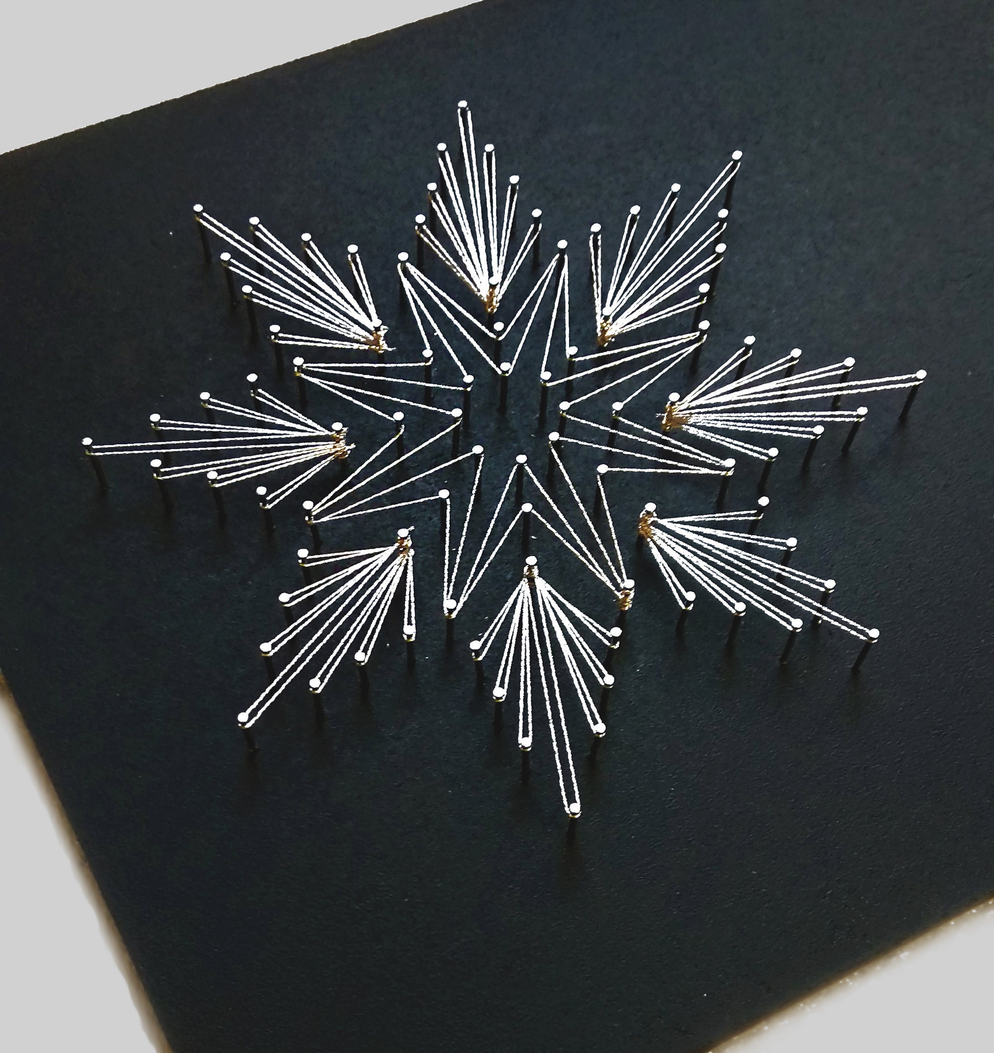 String Art Pattern & Instructions christmas Star 1 String Art Tutorial ...