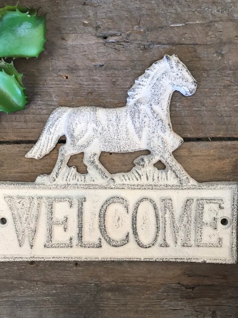 Rustic Horse Welcome Sign in a Cream Linen Finish. for a Shabby Chic ...