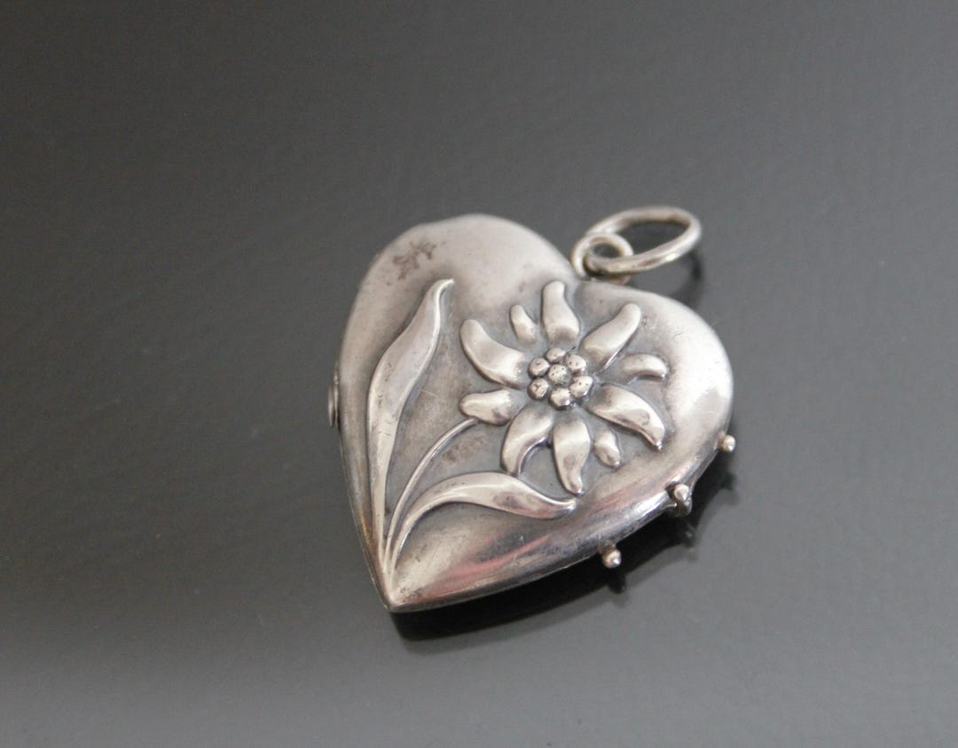 Edwardian Heart Locket, Edelweiss Flower. 800 Silver Vintage Photo ...