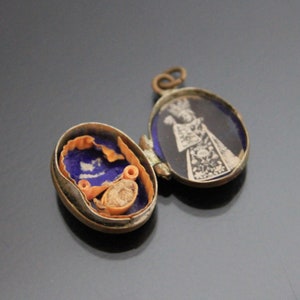 Reliquary Nun's Work Victorian Antique Catholic Relic Locket. - Etsy