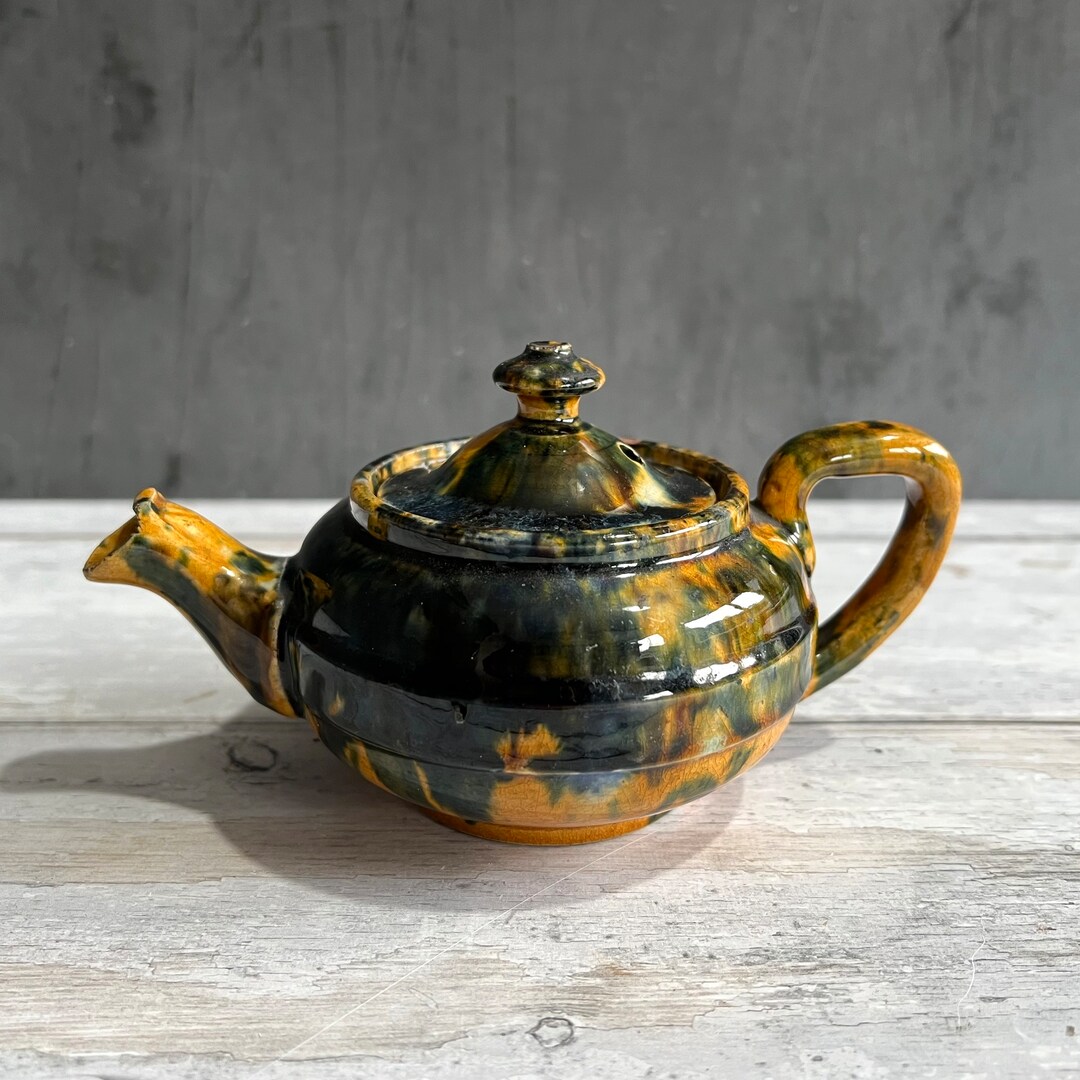 19th Century Miniature Scottish Childs Teapot Whieldon Type Glaze C ...