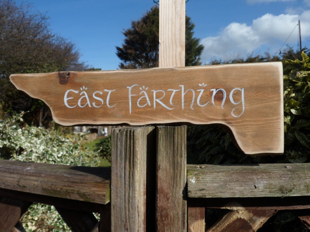 Lord of the Rings Shaped Fairytale Signpost Yard or Mancave Signs ...