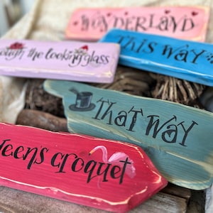 This Way That Way Not This Way Wonderland Fairytale Storybook Signpost ...