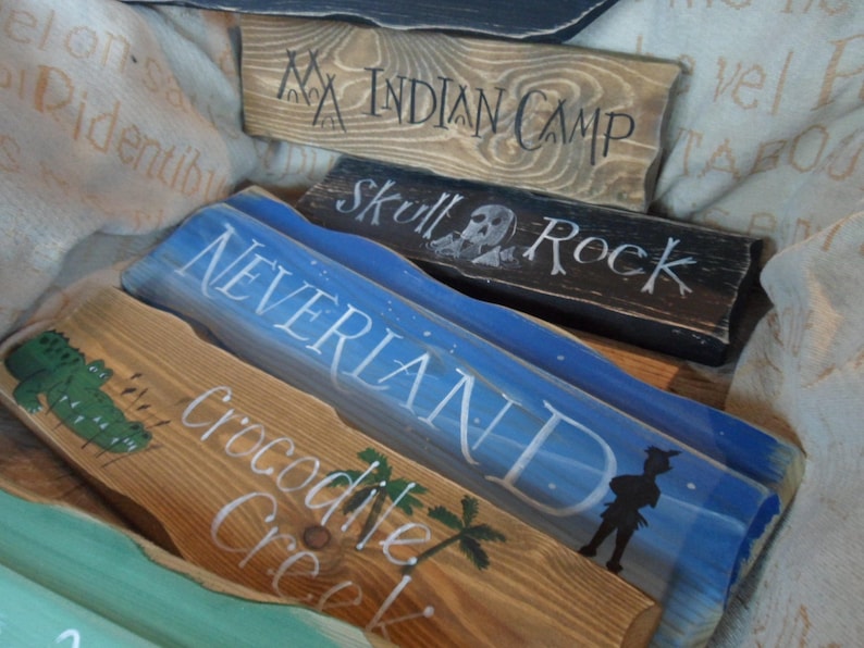 Peter Pan inspired Single & Multi pack signpost signs | Etsy