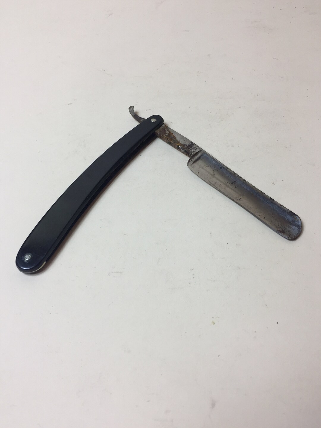 A Fabulous Vintage Cut-throat Collectible Razor, Made in France - Etsy