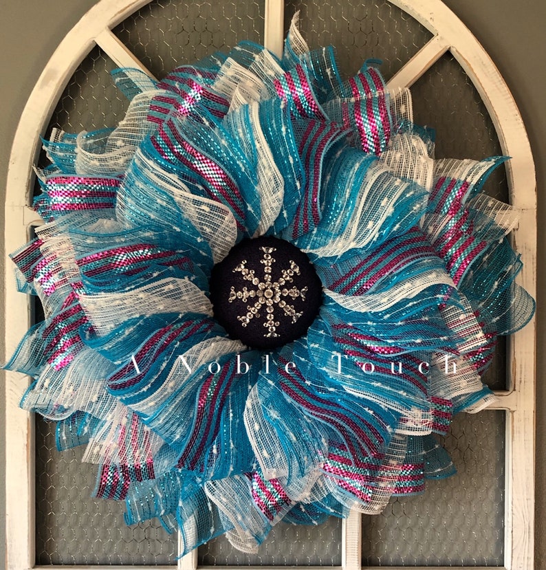 Frozen Inspired Flower by A Noble Touch Flower Wreath Winter - Etsy