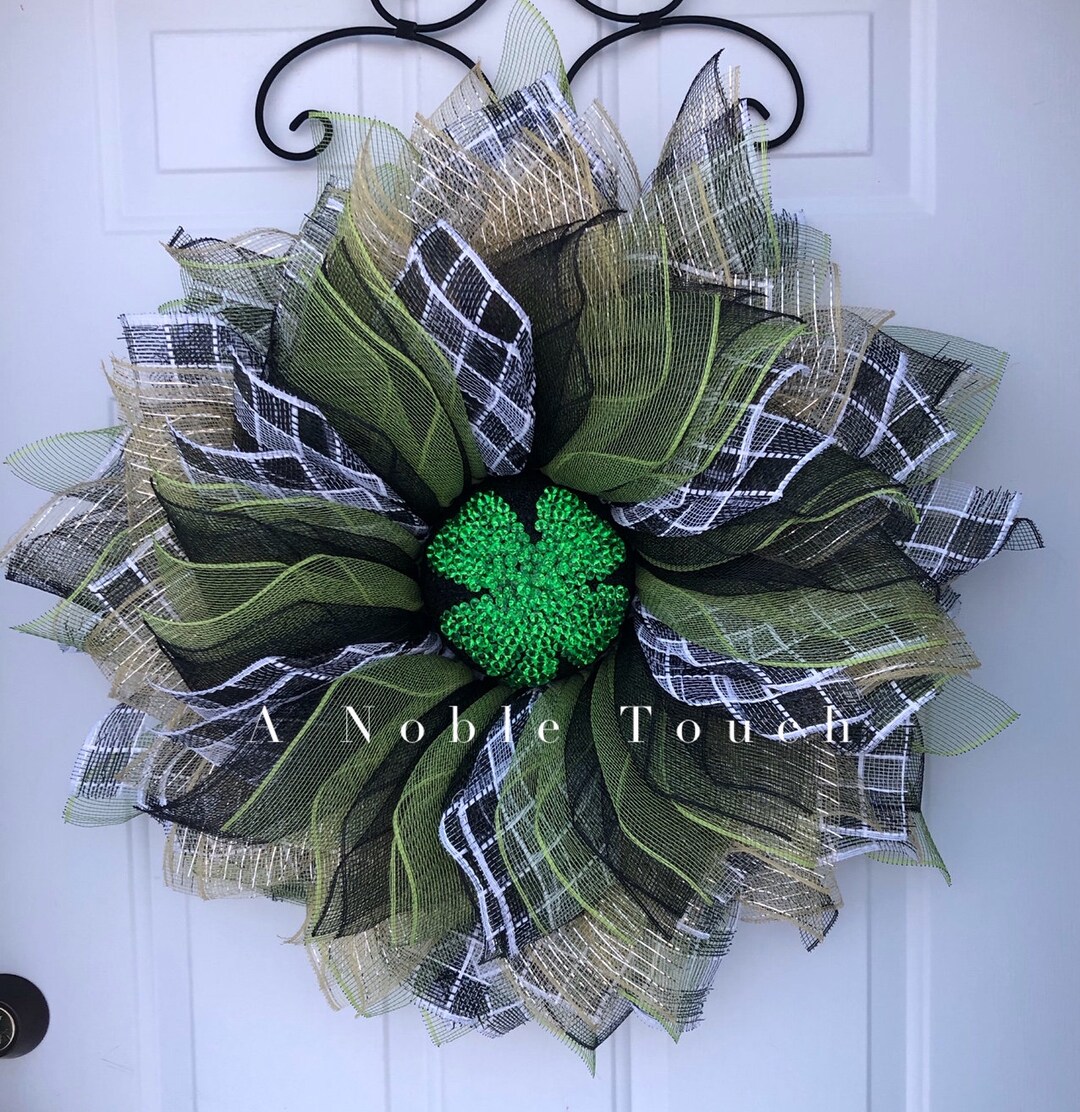 St Patrick's Day Flower Pattern, DIY Flower Pattern, Luck O' the Irish ...