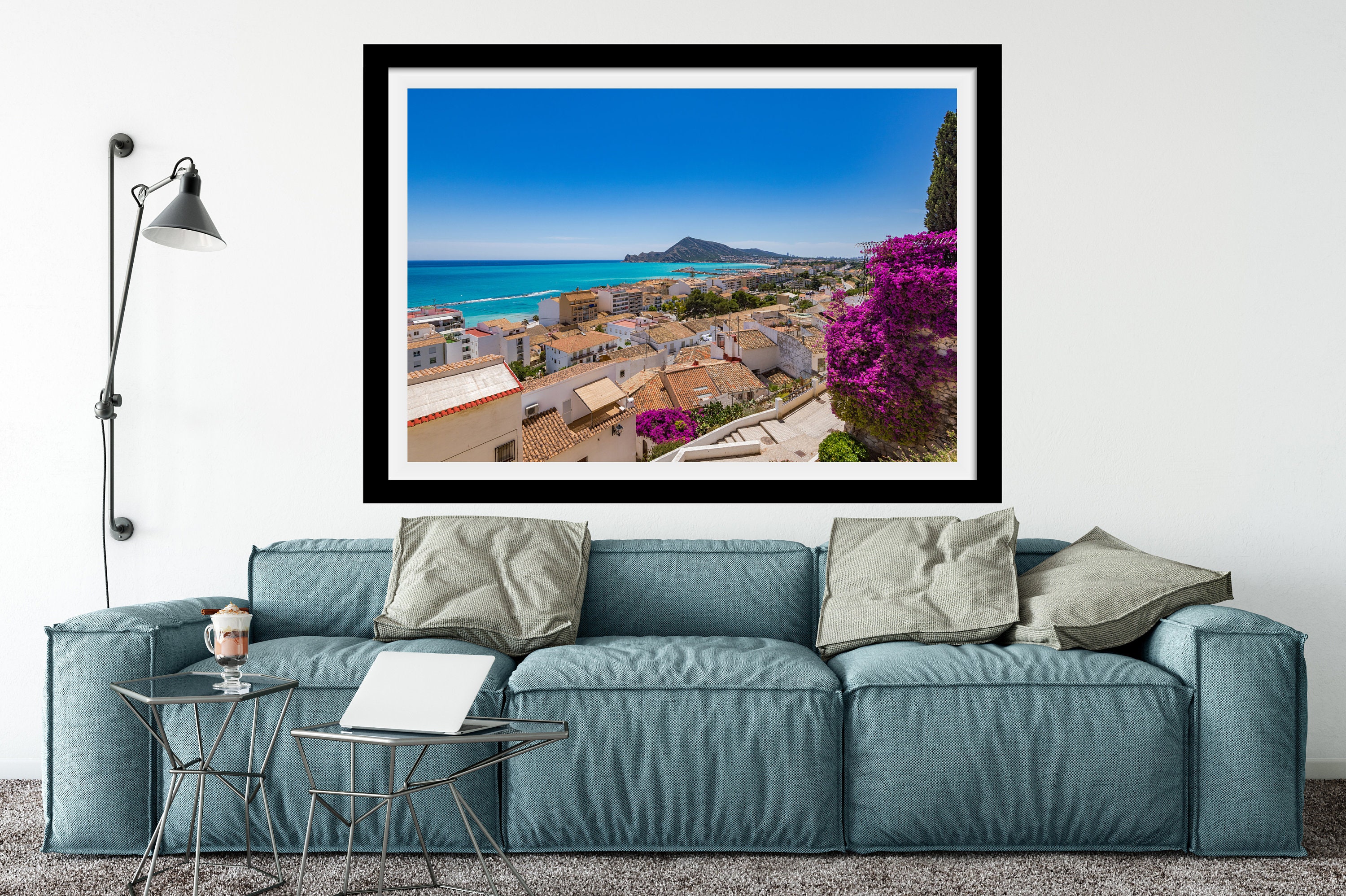 Druck von Skyline Weiße Stadt Altea in Costa Blanca, Spanien bei Sunny ...