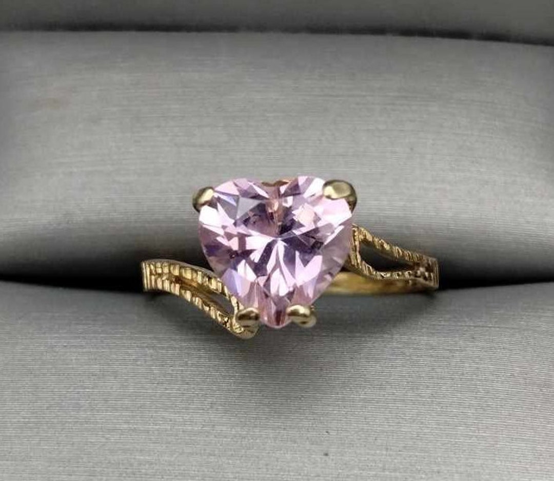 Pink Ice Heart Ring 10K Yellow Gold Size 8 1/4 - Etsy