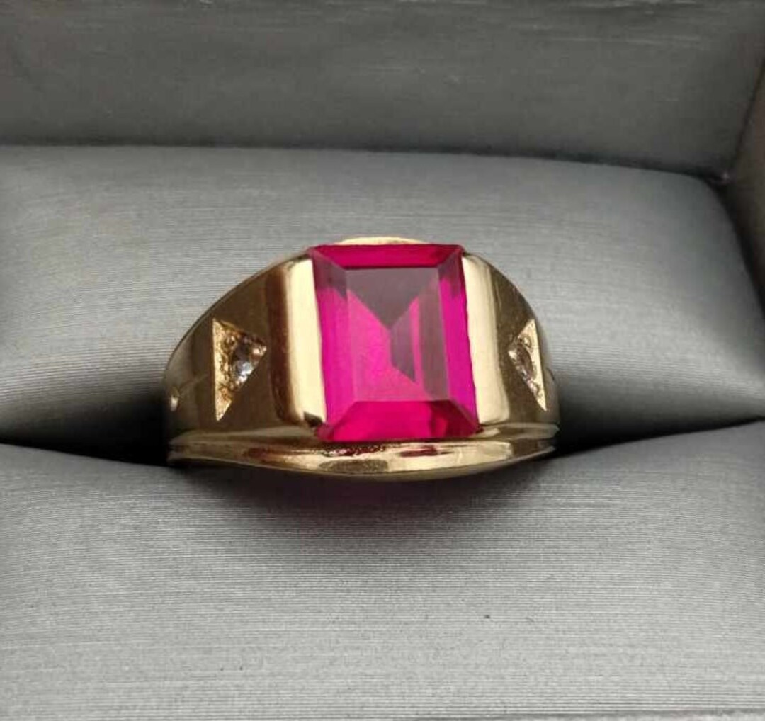 Men's 3 Carat Emerald-cut Simulated Ruby Ring 10K Yellow Gold Size 9 1/ ...